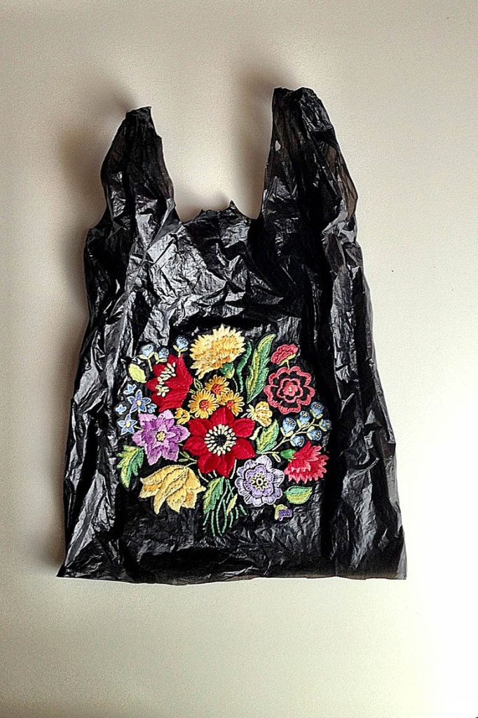 Nicoletta de la Brown Embroiders the Most Beautiful Bodega Bags - Brown ...