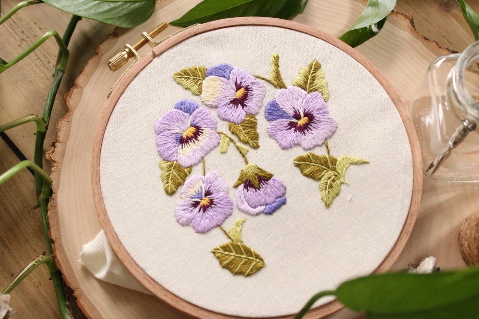 12 Hand Embroidery Patterns to Celebrate Spring